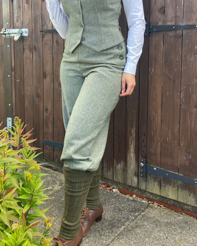 Ladies Plus Fours - Olive Herringbone – House of Foxy
